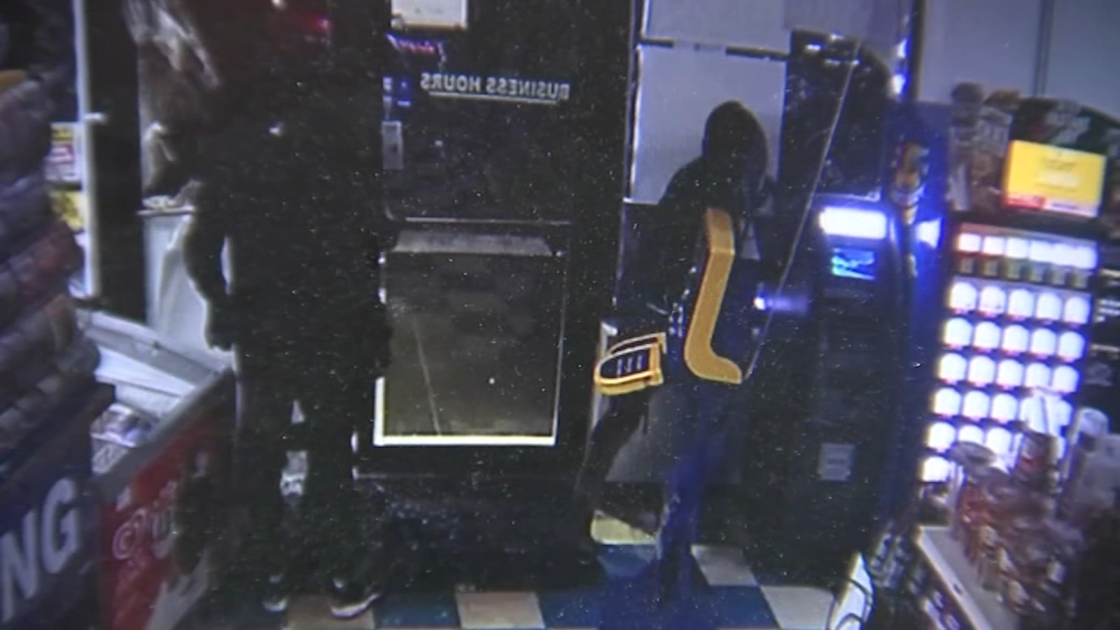 Chicago crime: Smash-and-grab robberies, attempts target ATMs at ...