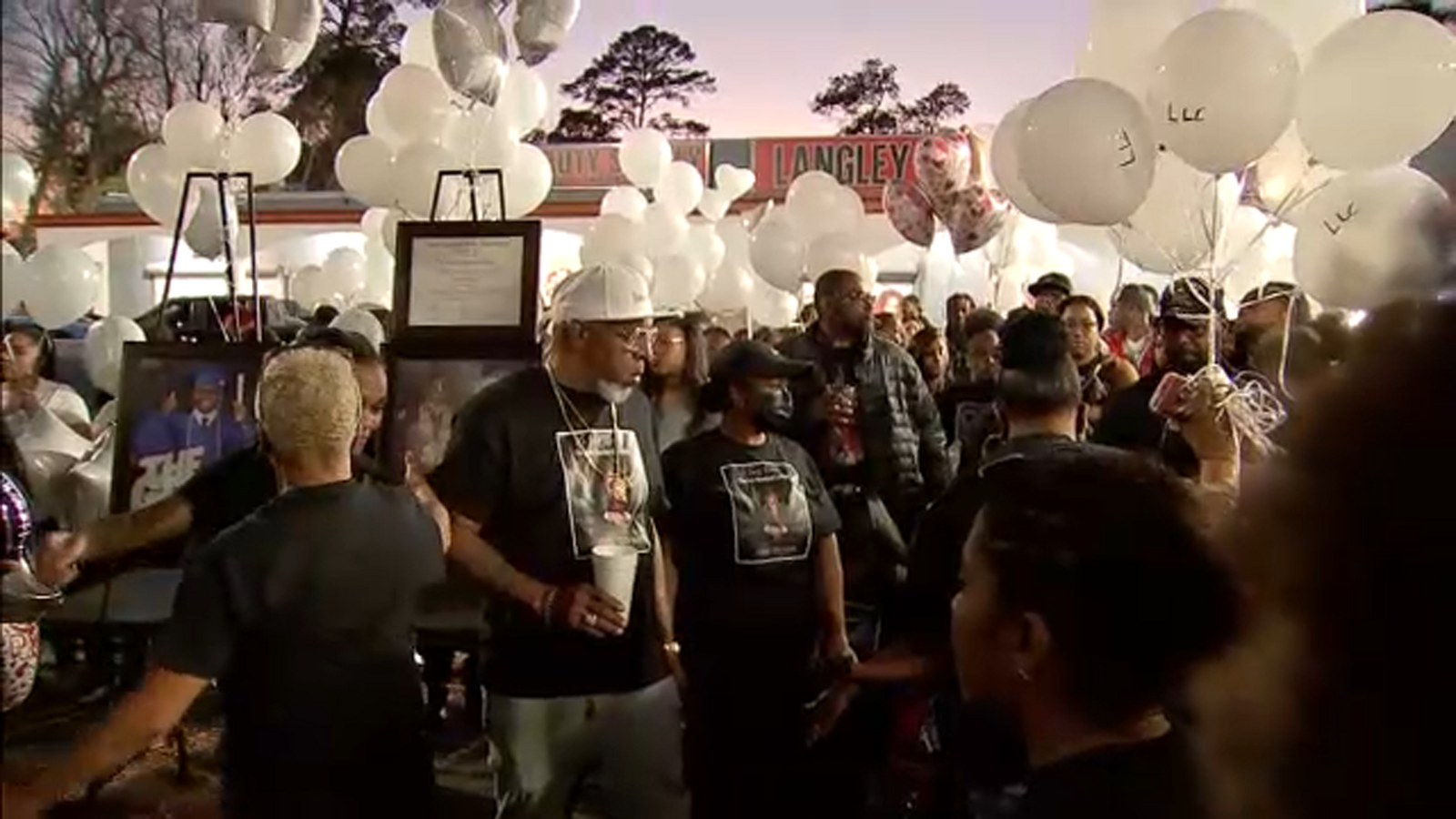 Houston crime: Family holds vigil for Charion Lockett, man shot to ...