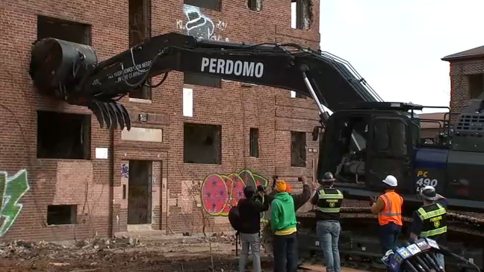 Demolition begins on Newark's first housing project, the Seth Boyden ...