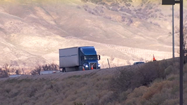 Grapevine closed: Both directions of I-5 in Southern California closed ...