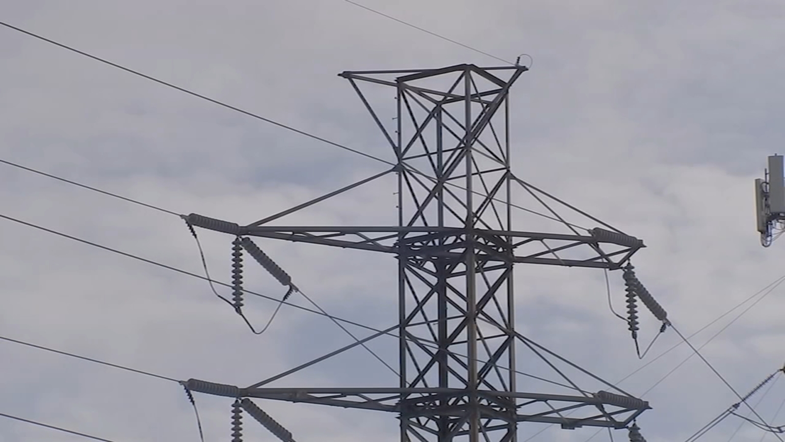 Texas winter weather: ERCOT issues 'tight grid conditions' notice ...