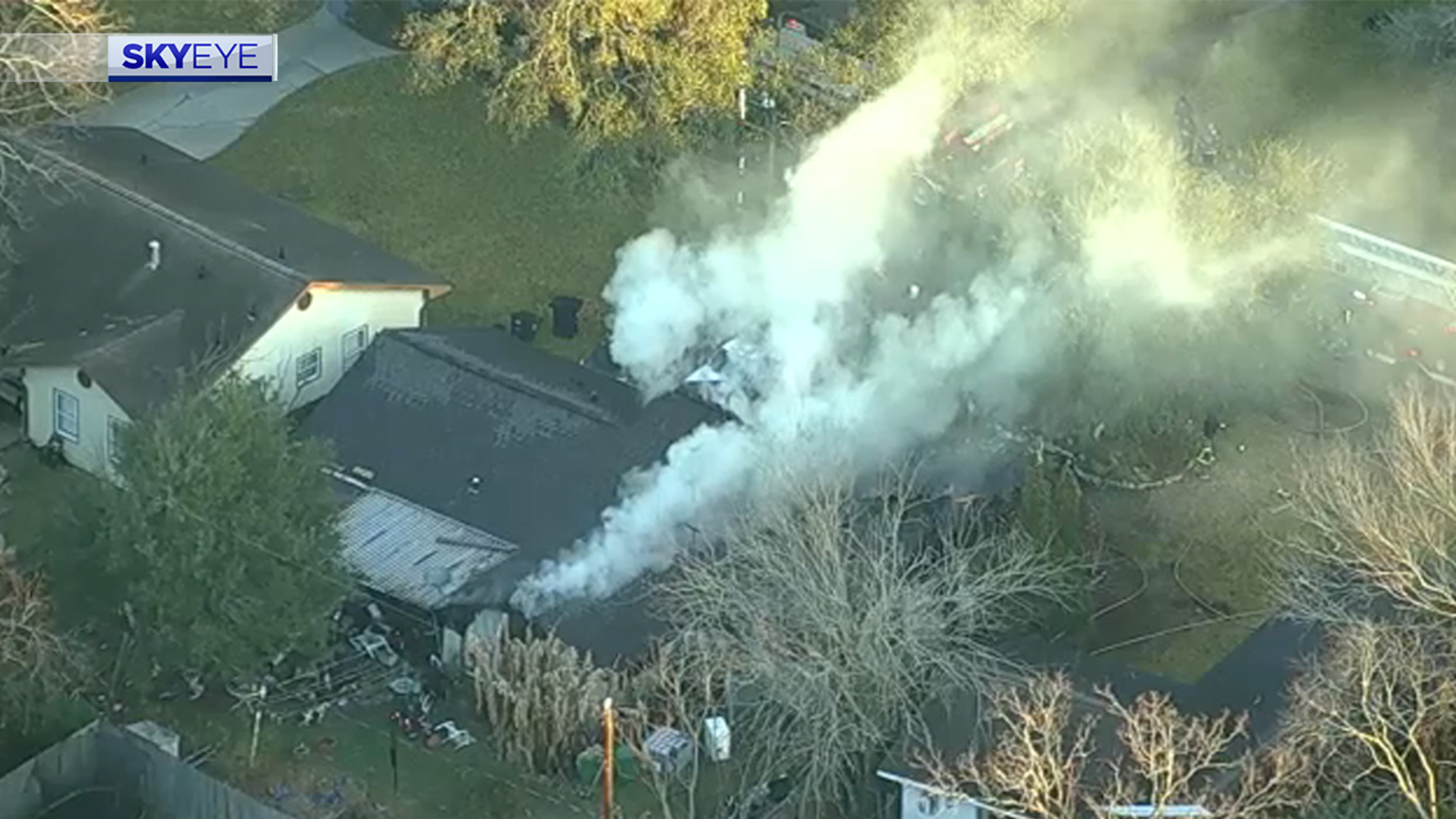 Deadly house fire Houston: Man killed in house fire on Kinglet at ...