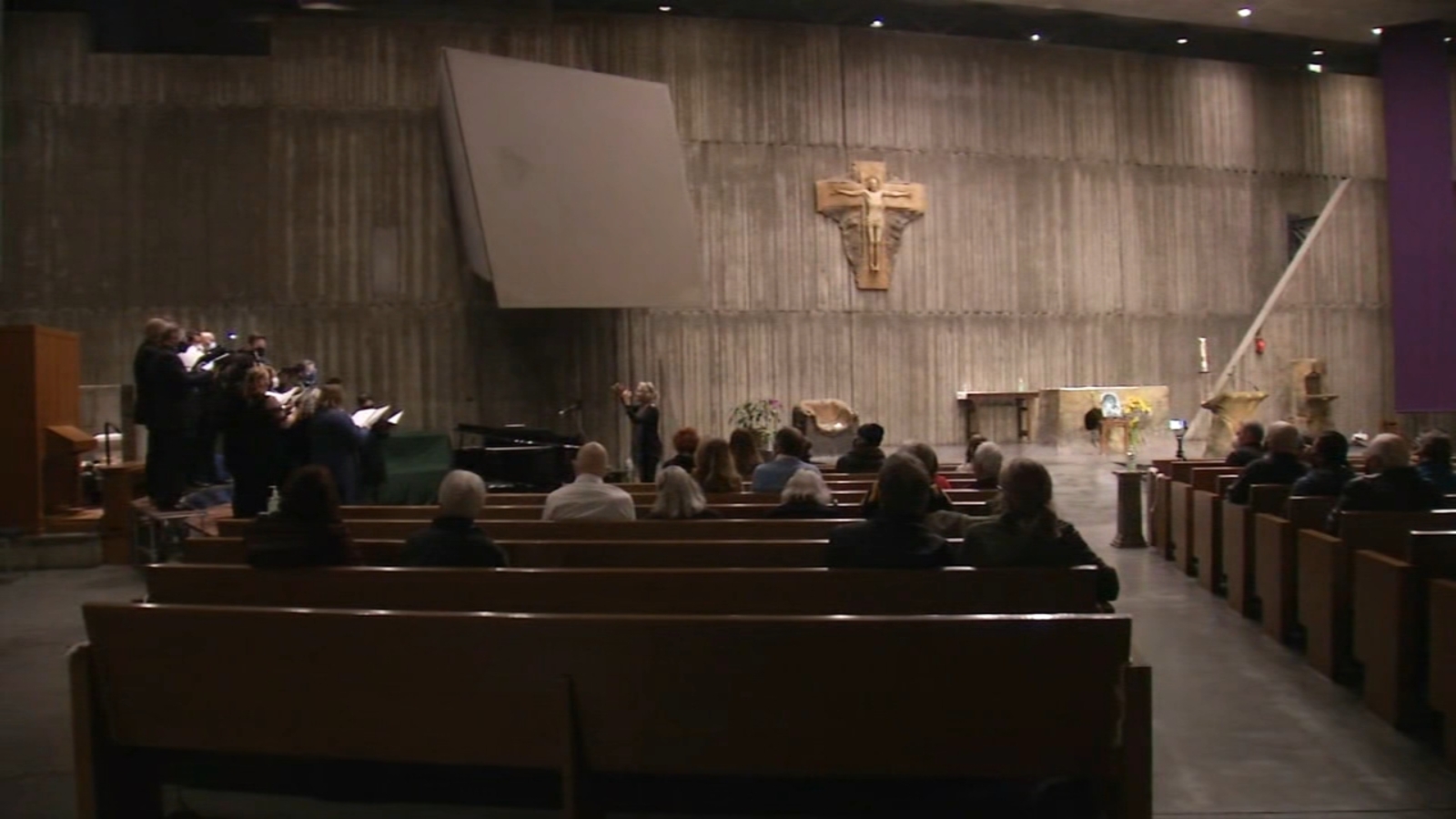 Newman Hall-Holy Spirit Parish in Berkeley lifts voices and prayers for ...