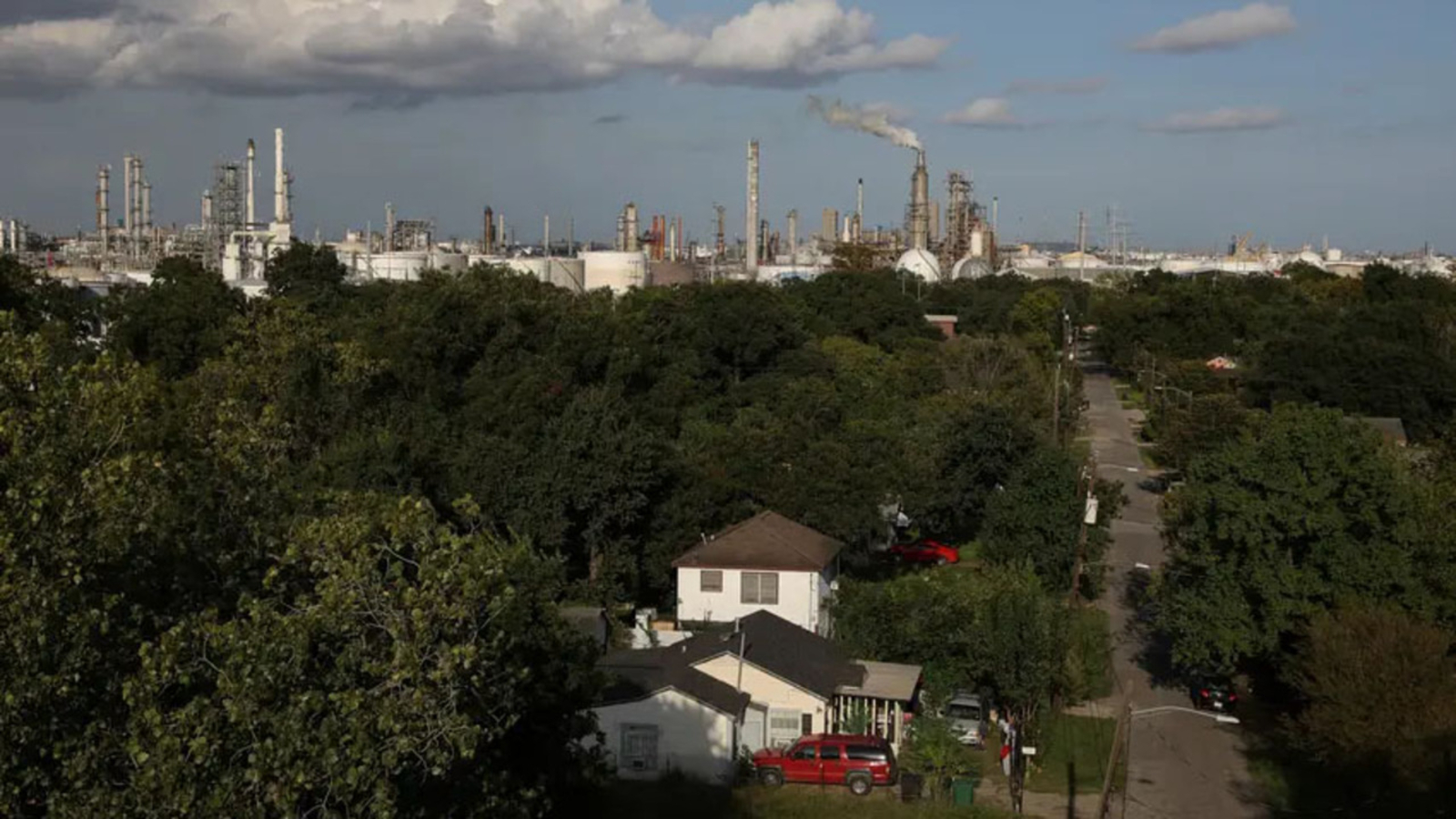 Residents in Houston's Manchester neighborhood have limited English ...