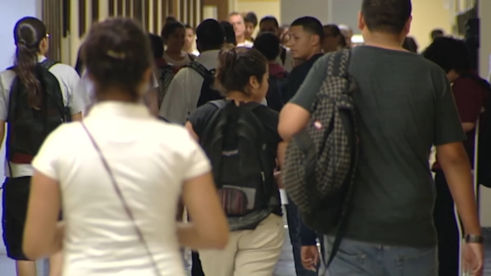 Houston ISD rethinking plans for funds to come from the central office ...