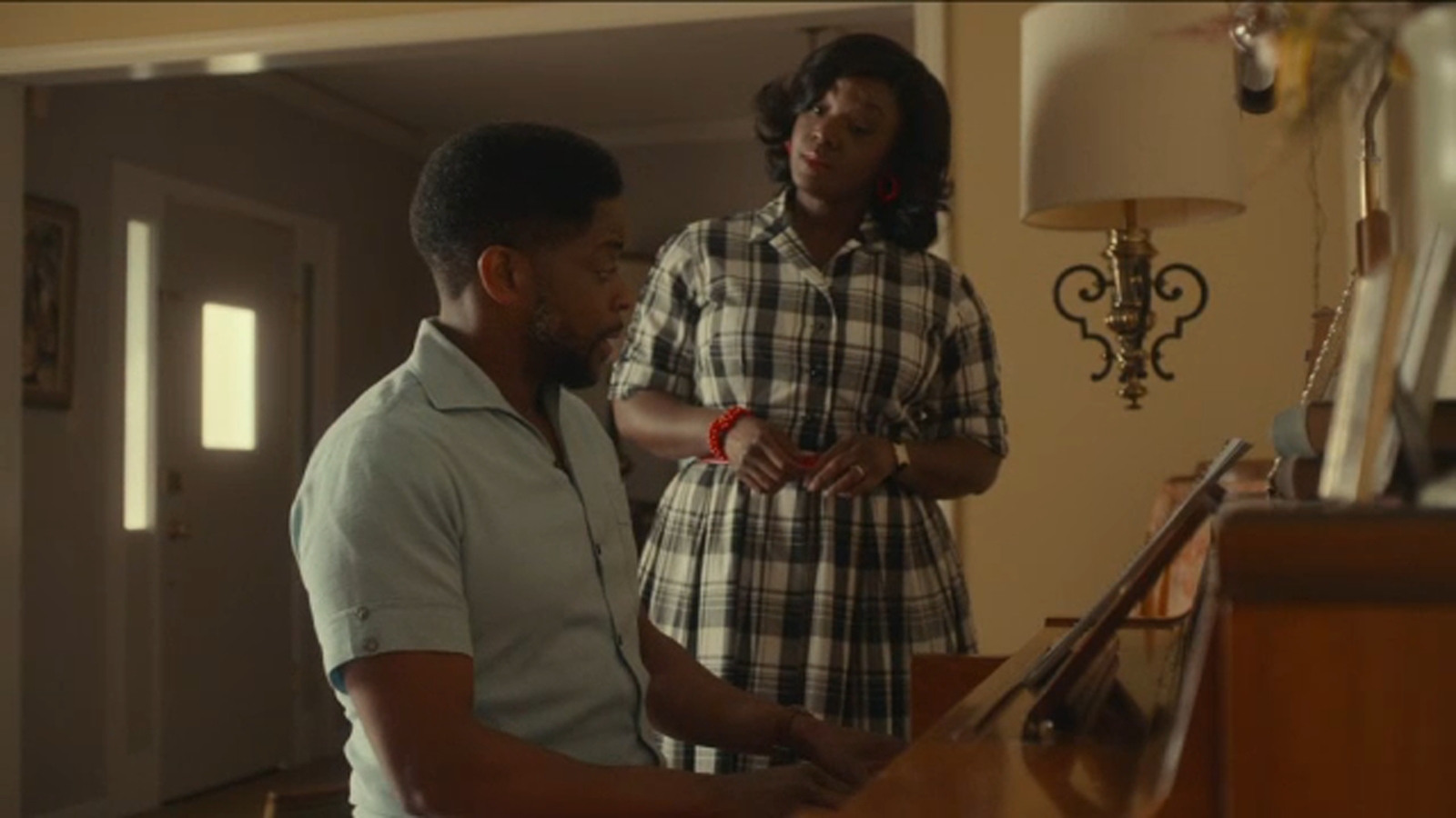 'The Wonder Years' actor Dule Hill talks about musical episode - 6abc ...