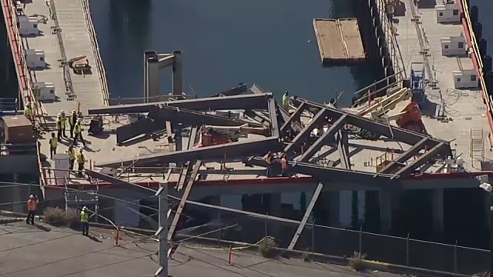 Port of Long Beach partial steel frame scaffold collapse seriously ...