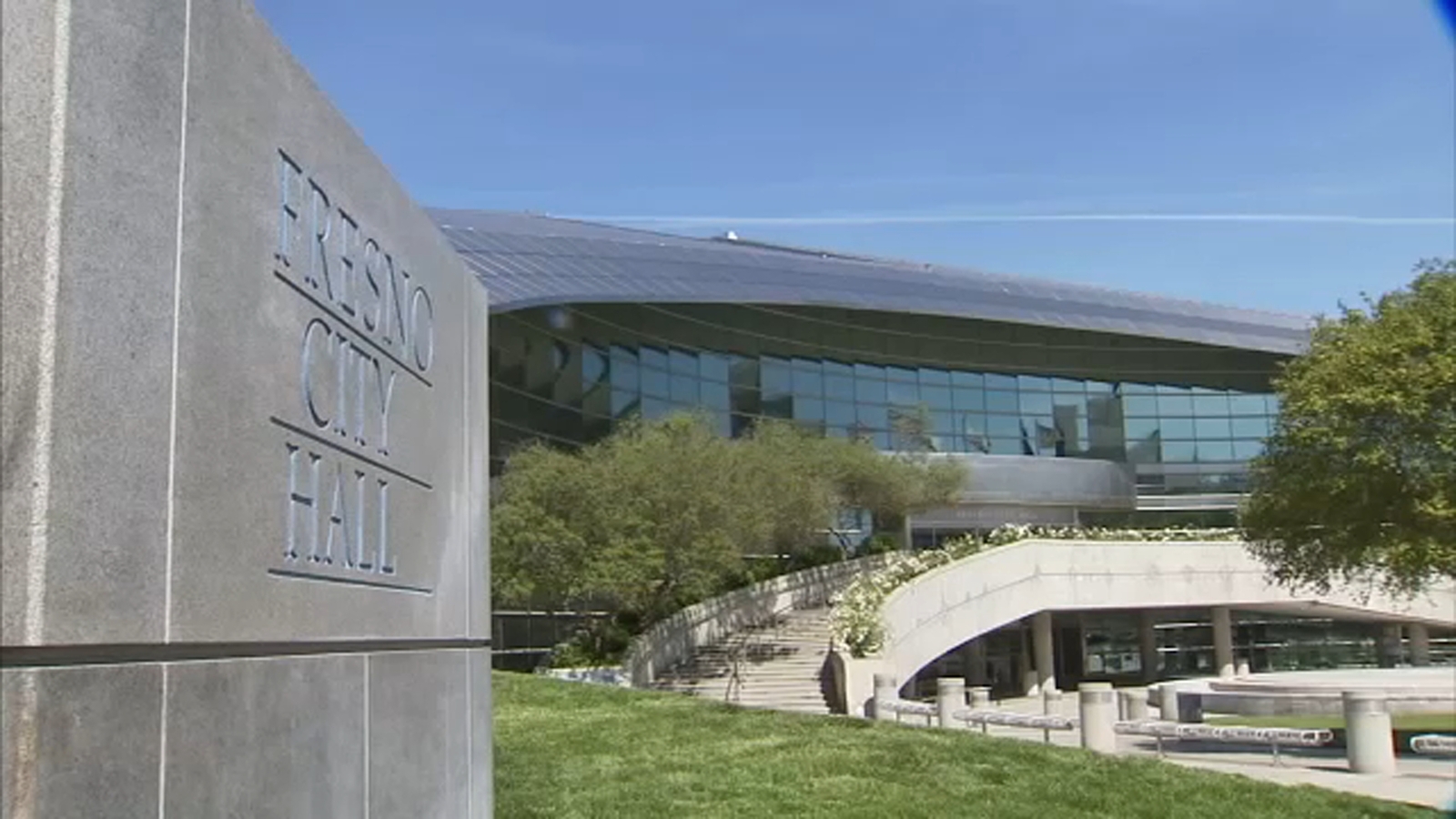 Fresno developer adds Mayor Jerry Dyer, DA Lisa Smittcamp to federal ...