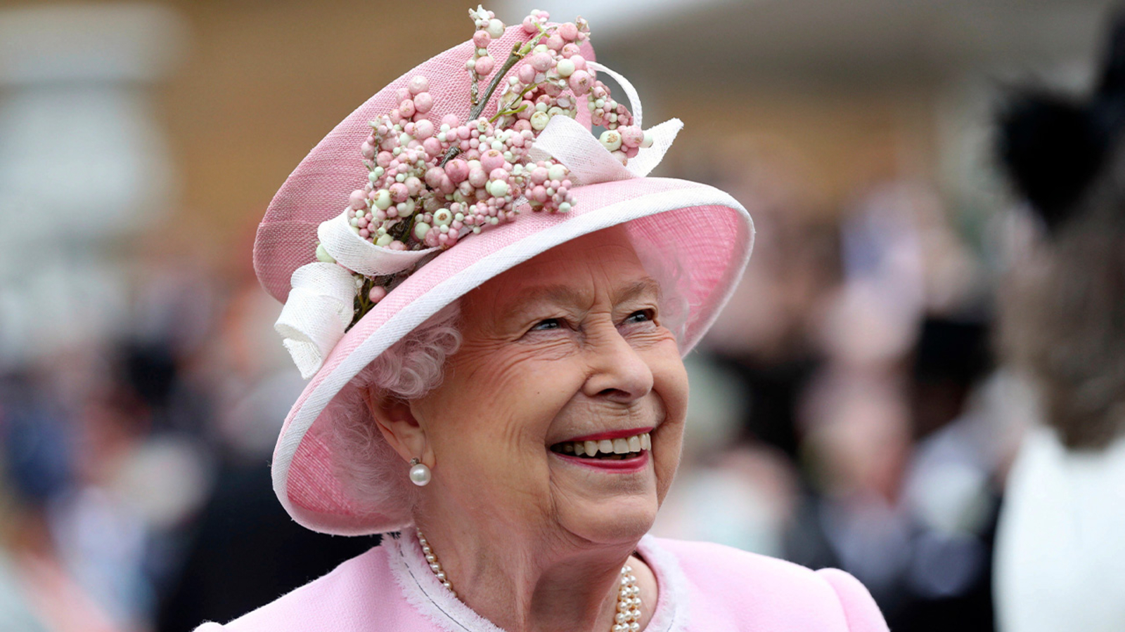 Queen Elizabeth skips opening of Parliament due to 'mobility problems ...