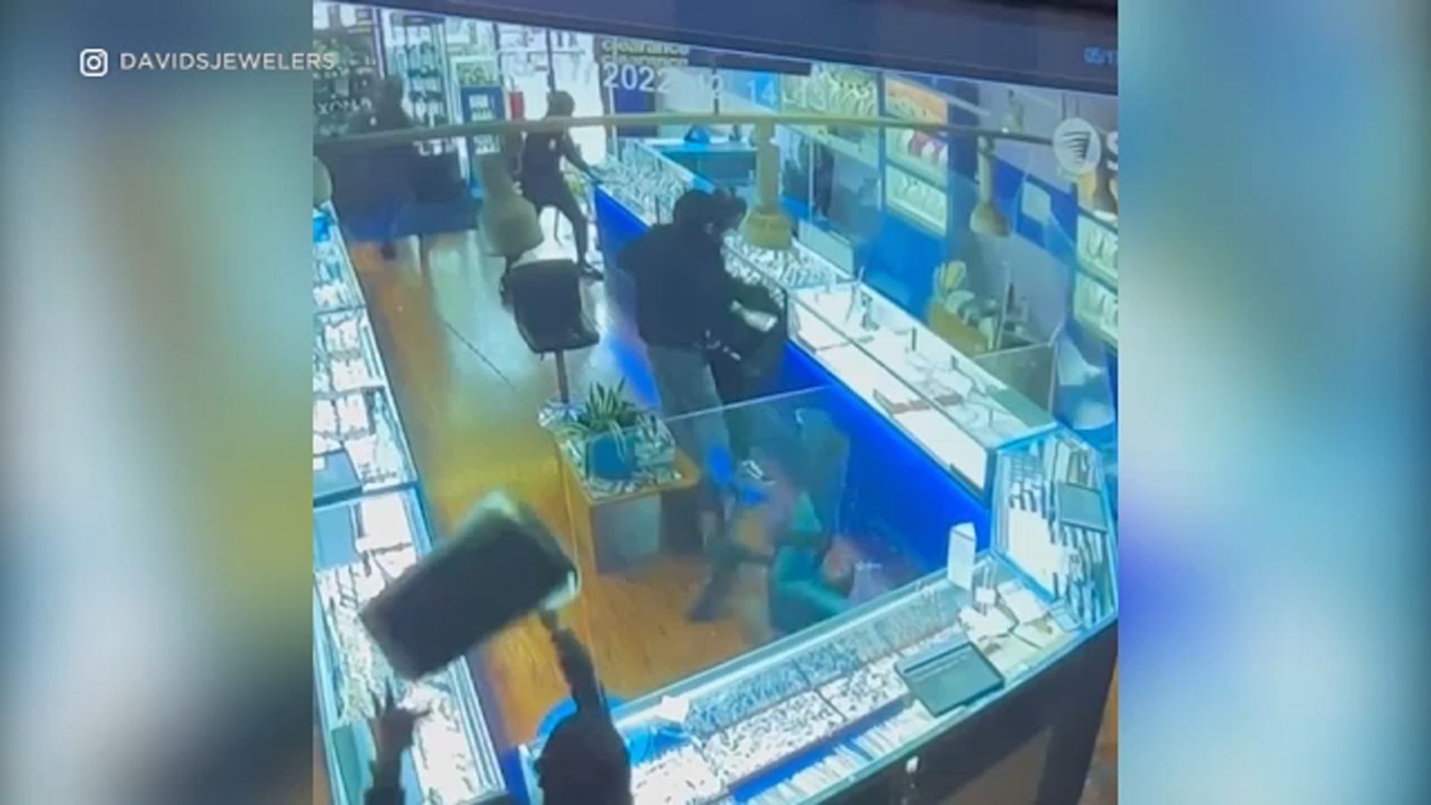 Smash-and-grab robbery captured on surveillance video at David's ...