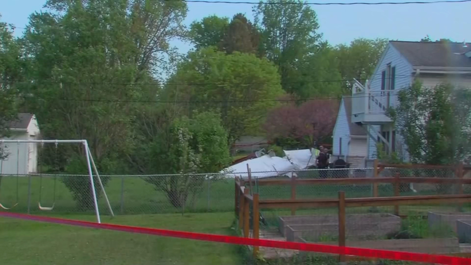 Plane crash today Wisconsin: Pilot critically injured after small plane ...