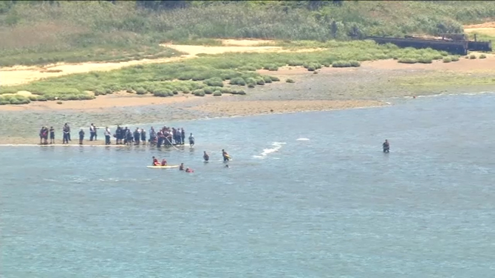 2 teens dead after being pulled from waters off Howard Beach - ABC7 New ...