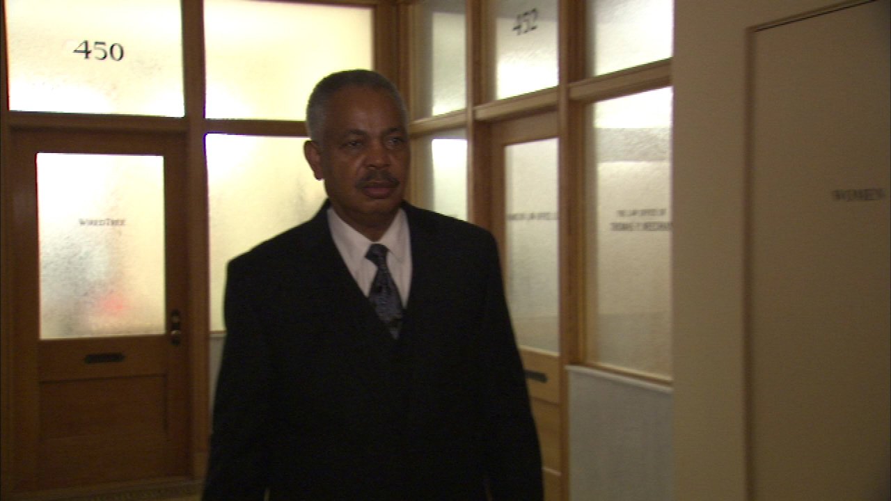 Judge dismisses suit filed by former IPRA investigator Lorenzo Davis ... Judge dismisses suit filed by former IPRA investigator Lorenzo Davis ...