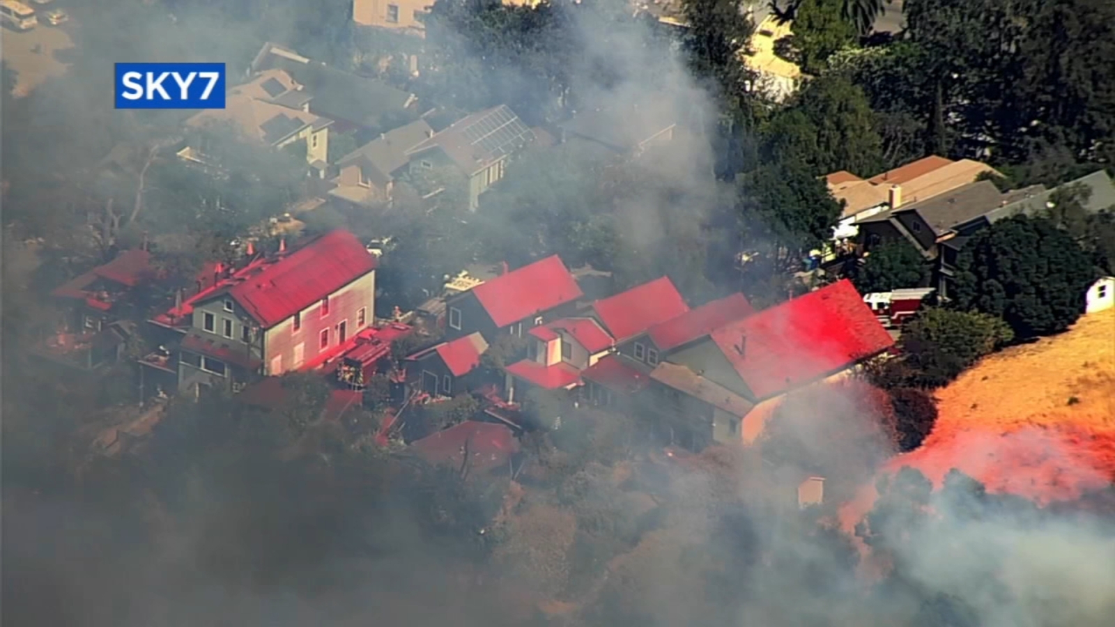 Port Costa fire: 'All clear' given after fast-moving Scenic Fire burned ...