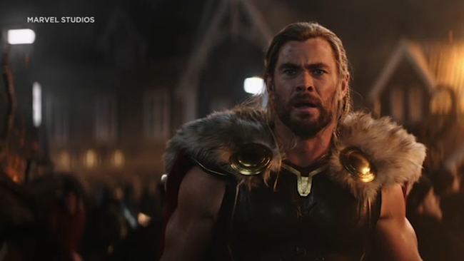 Comic-Con 2022: Convention is back, masks and all, as fantasy streaming ...