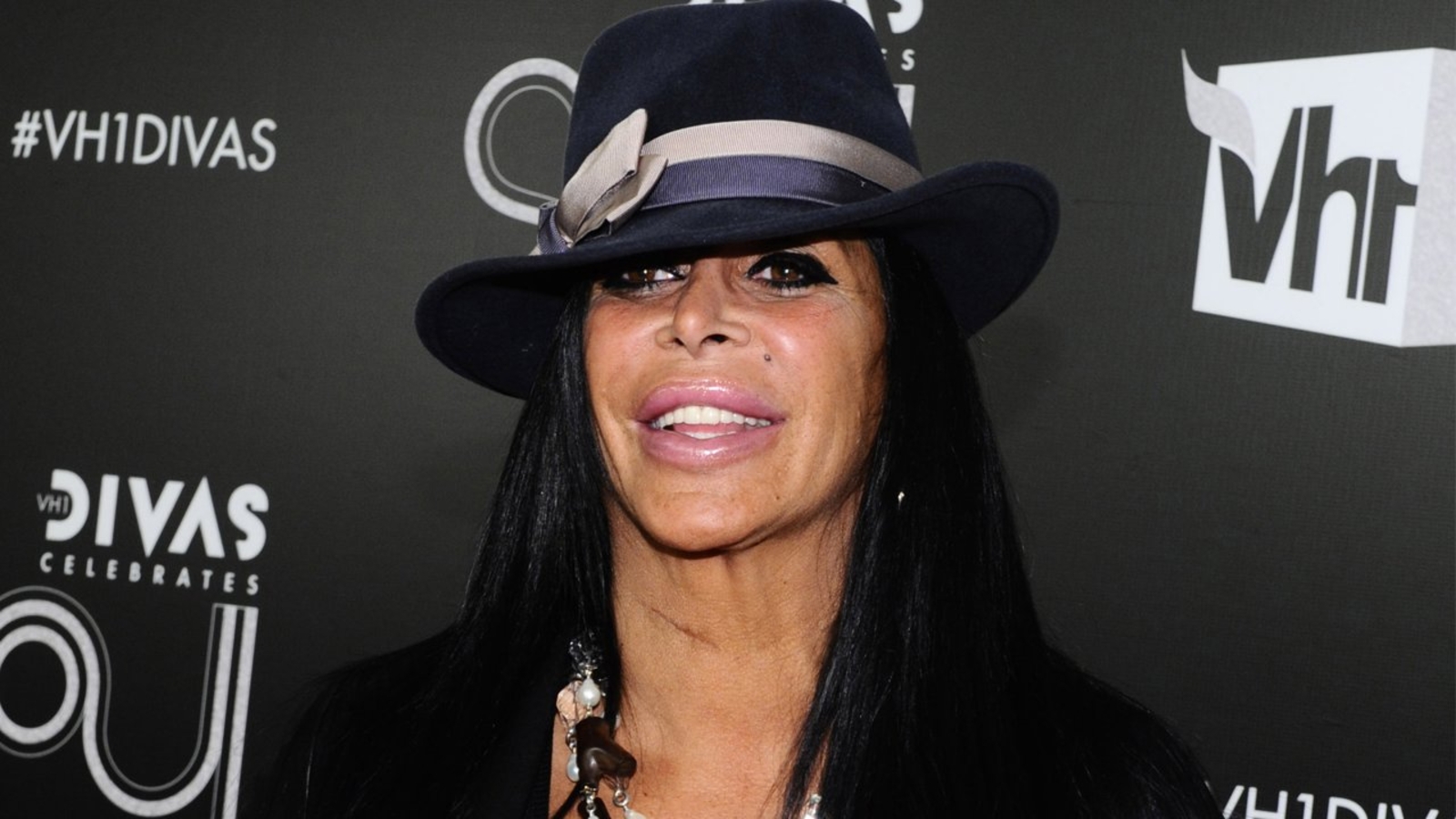 Here's what friends, celebrities are saying about Big Ang after her ...
