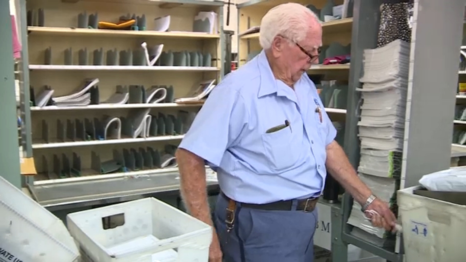 Johnnie Bell honored as longest tenured post office employee in U.S ...