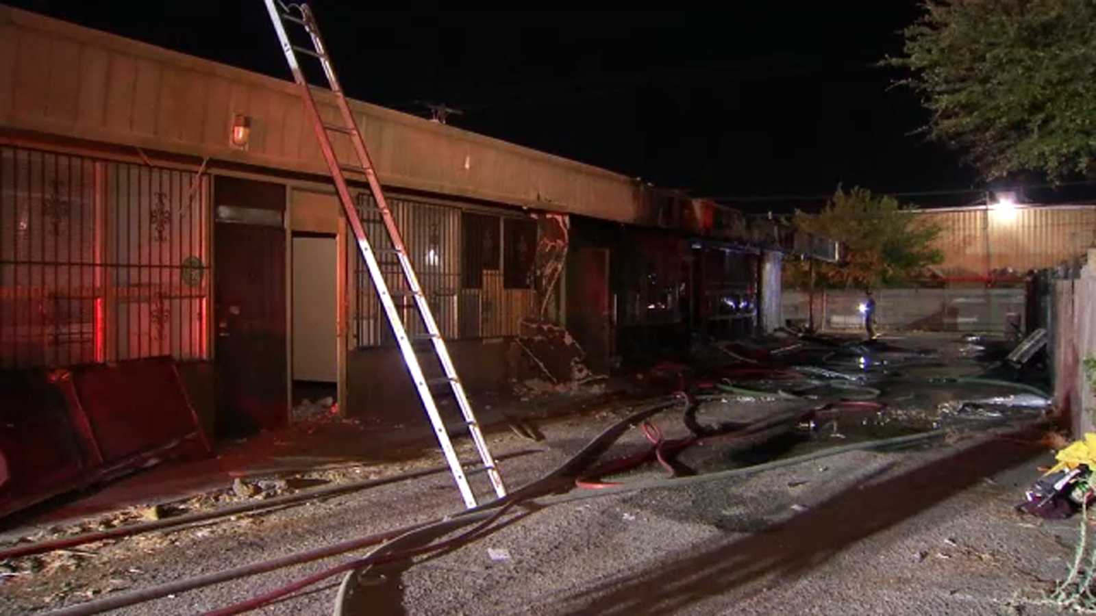 Flames break out at empty office building in central Fresno - ABC30 Fresno