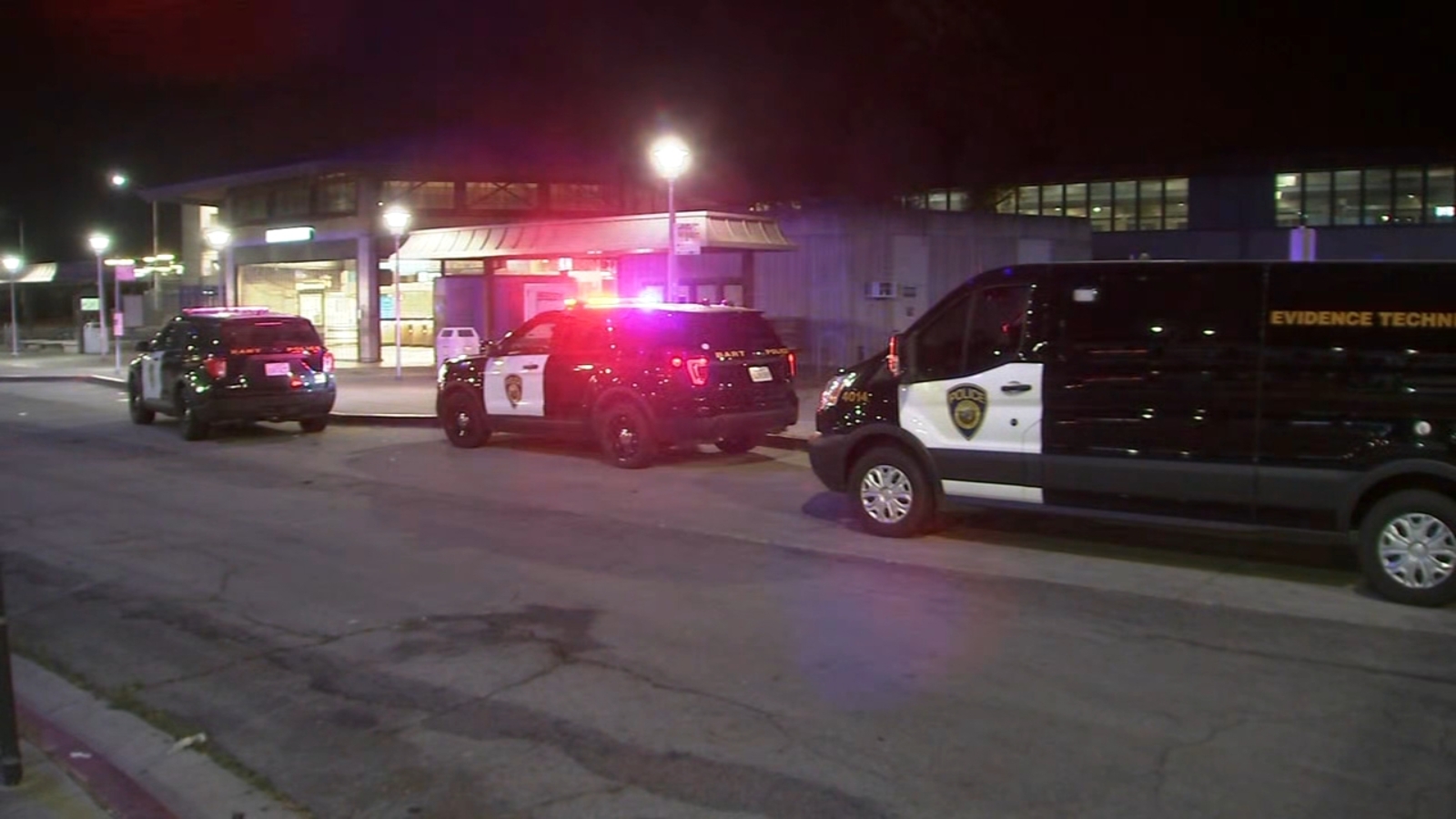 Man wounded in stabbing on BART train at South Hayward station, agency ...