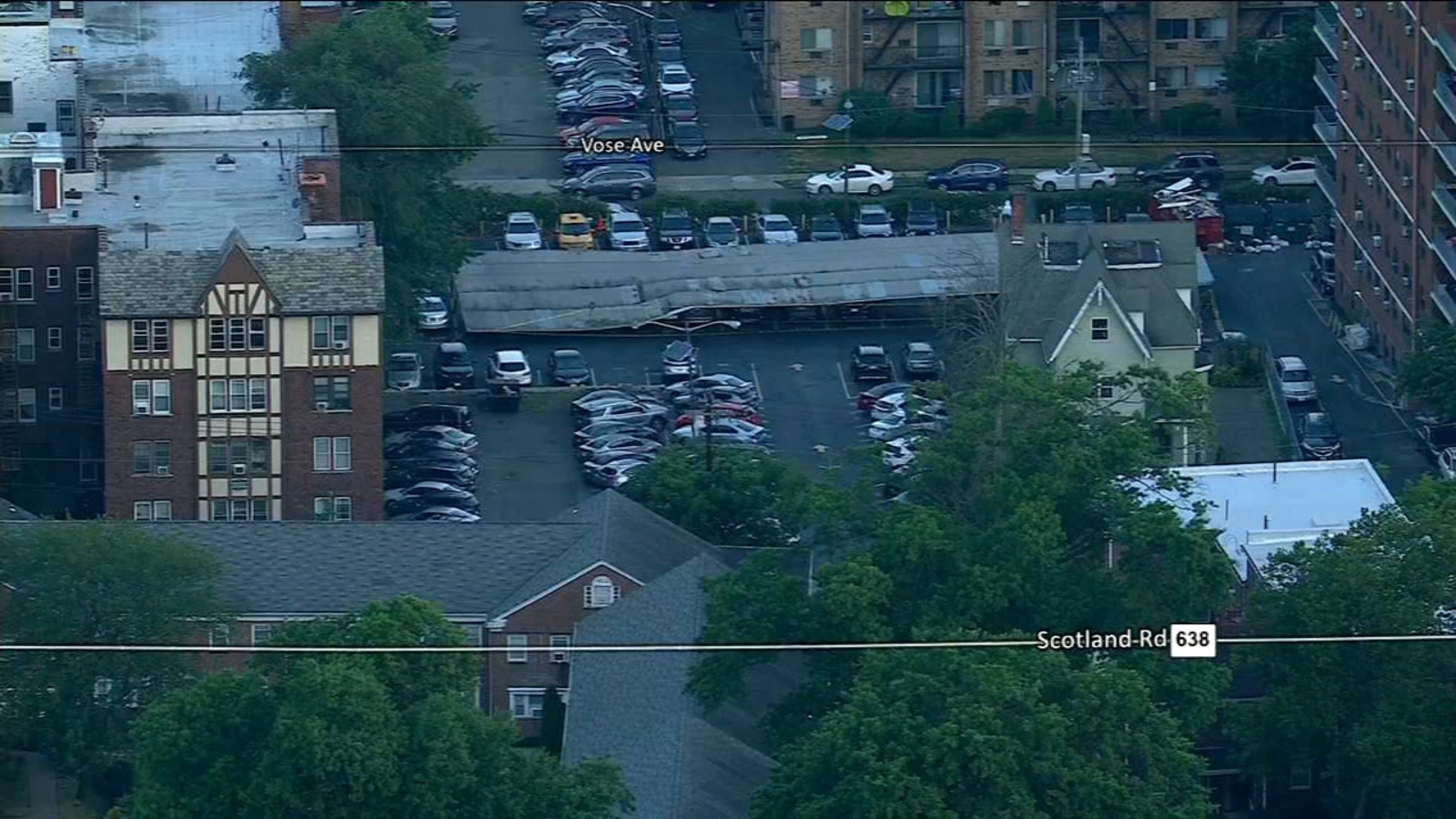Cars stuck under collapsed carport in Orange, New Jersey - ABC7 New York