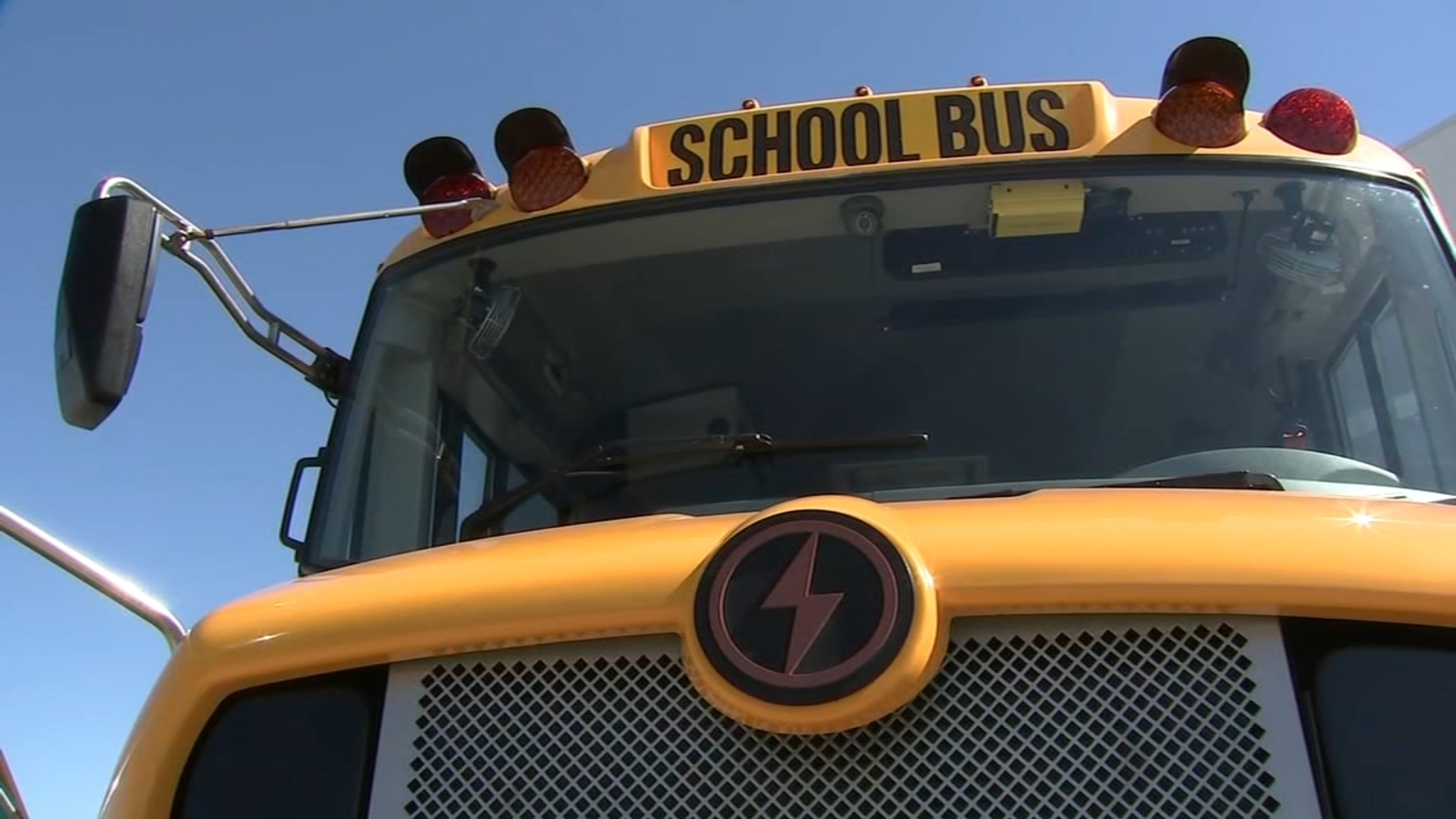 Electric school buses coming soon to Wauconda, Barrington school ...