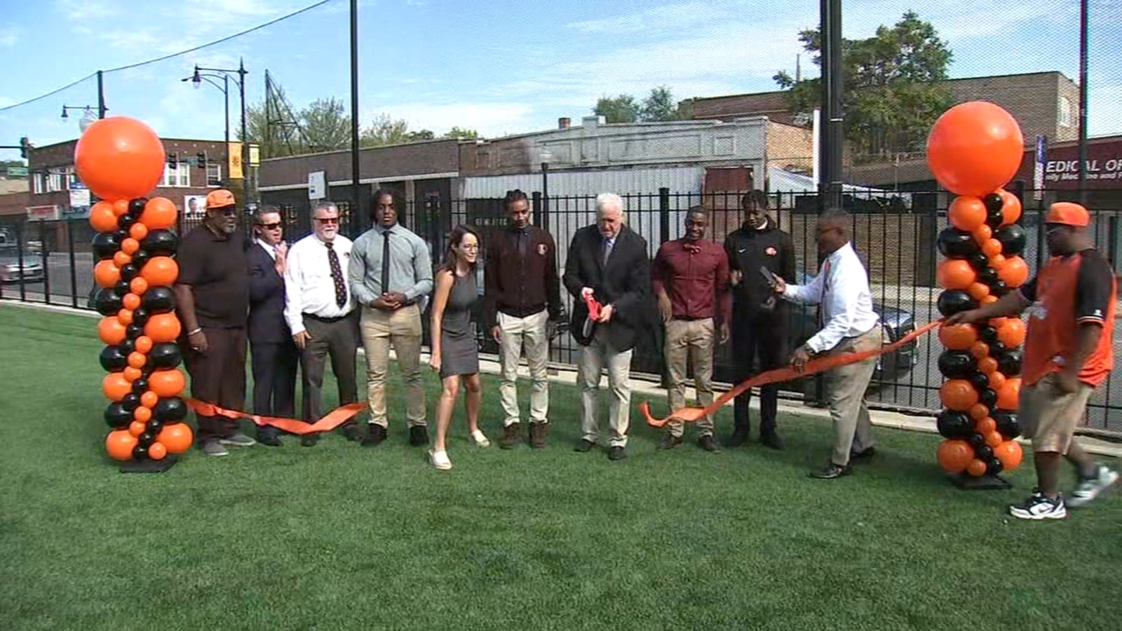 Chicago Bears help Leo Catholic High School renovate football field ...