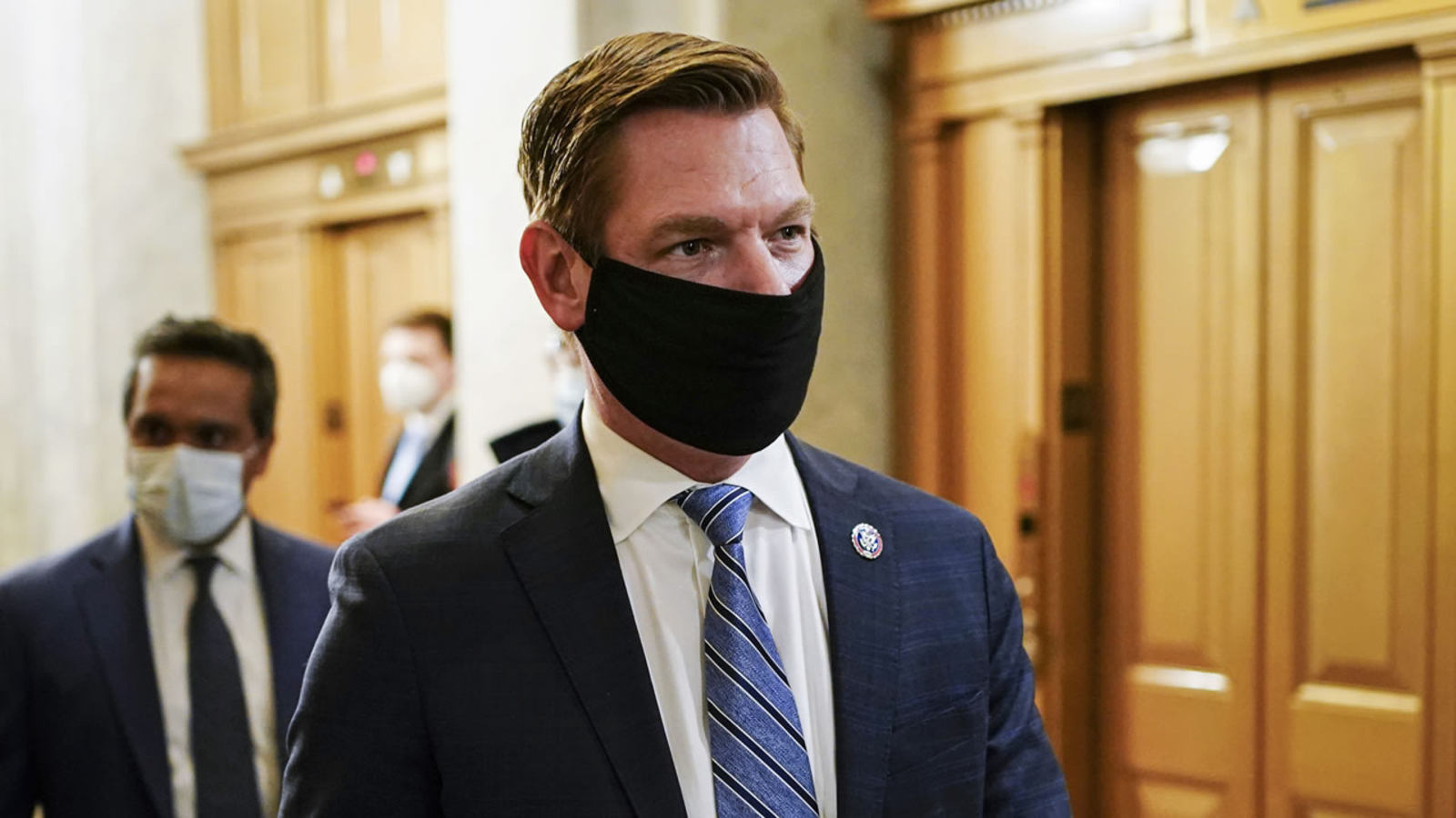 'Cut his kids' heads off:' Rep. Eric Swalwell receiving threats ...