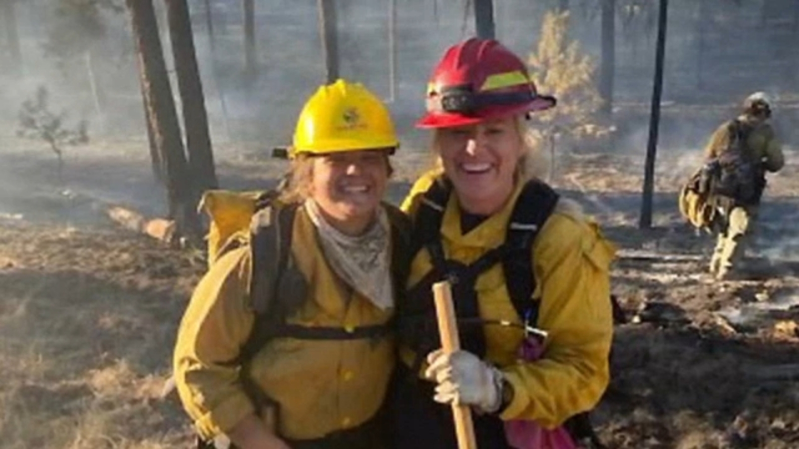 Firefighter Family: A Mother-daughter firefighting duo in Washington ...