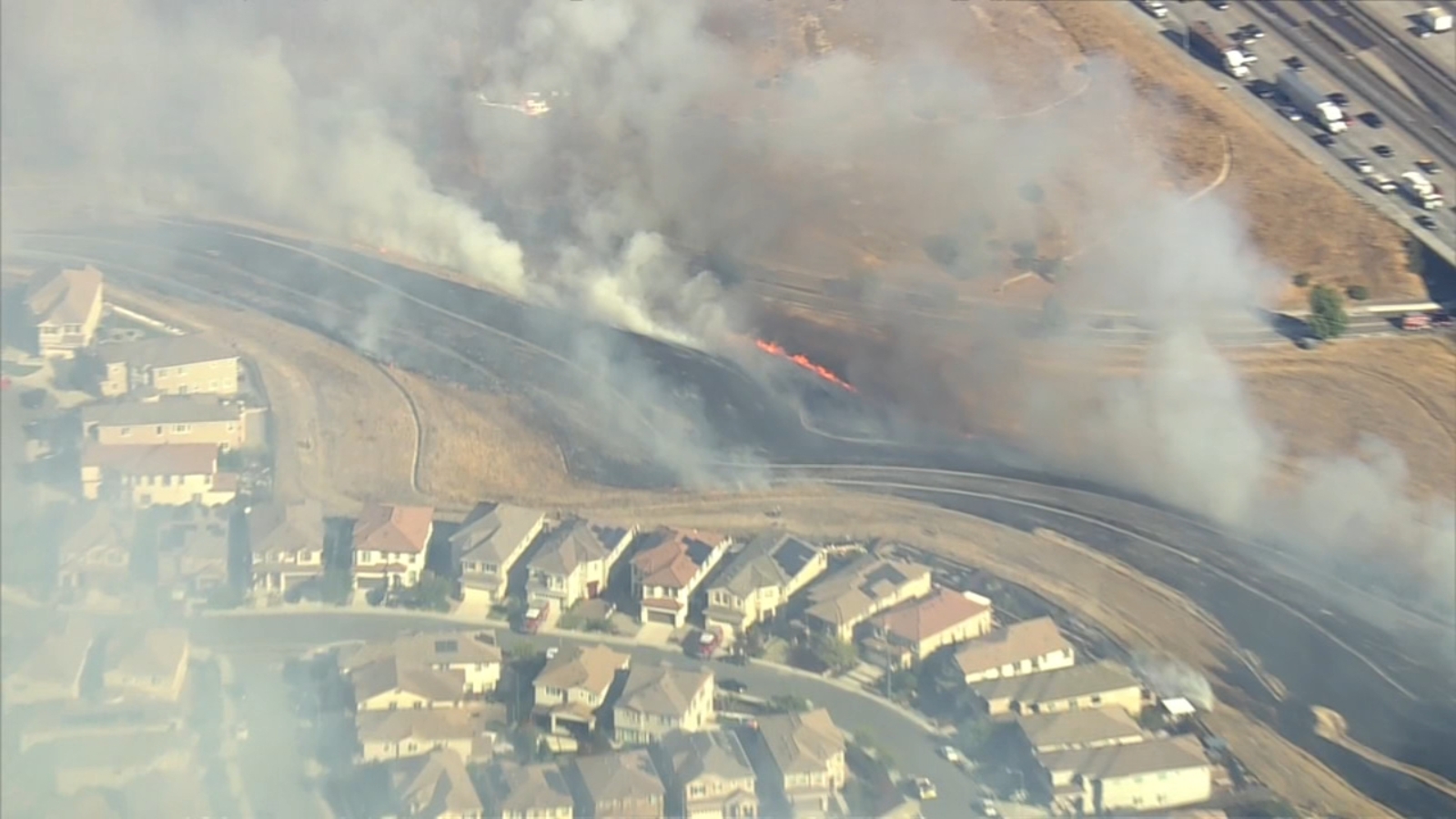 Eden Canyon fire burning close to homes near Dublin, Castro Valley ...