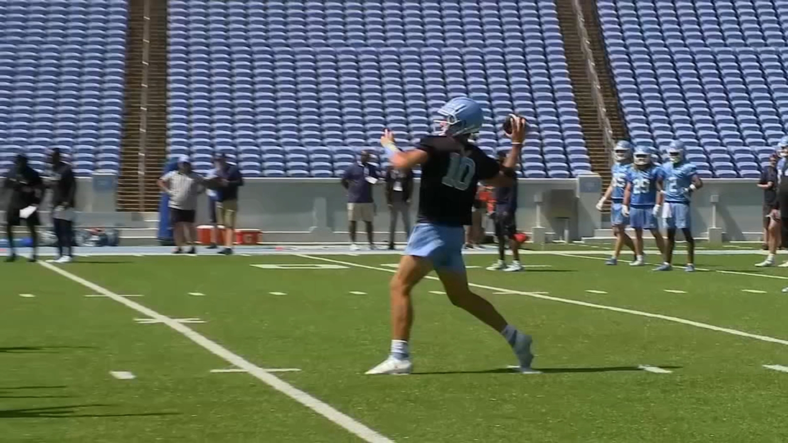 UNC Tar Heels first football game of the season against Florida A&M ...