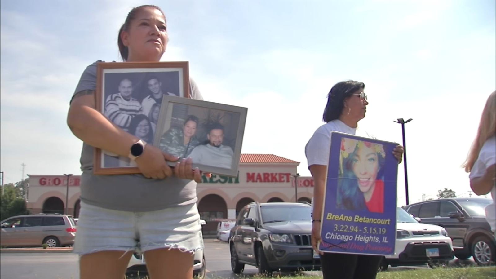 What is fentanyl overdose? Chicago Heights event shows parents how to ...