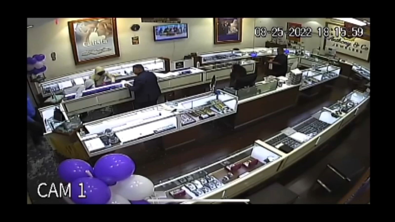 Montclair, California robbery at Anthony & Co. Jewelers caught on ...