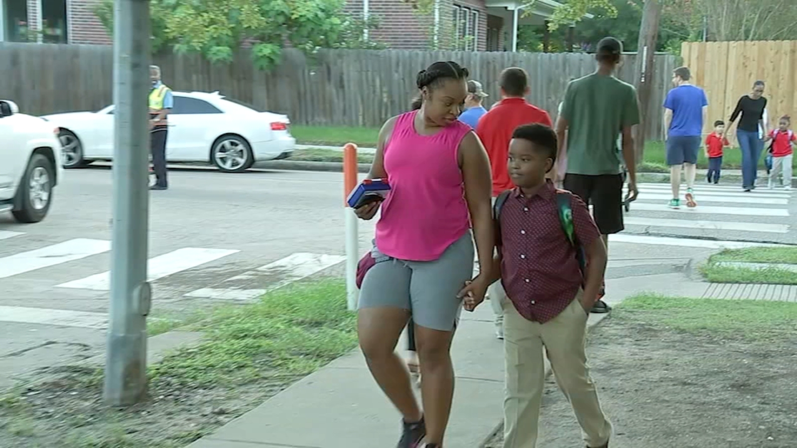 Uvalde school shooting: Houston-area students commemorate first day of ...