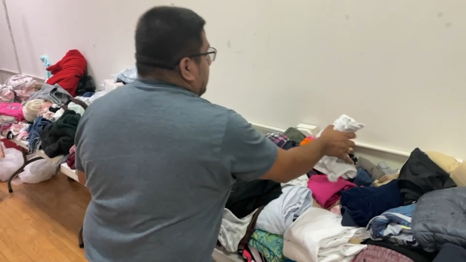 Texas migrants arriving to Chicago will need long-term support, some ...