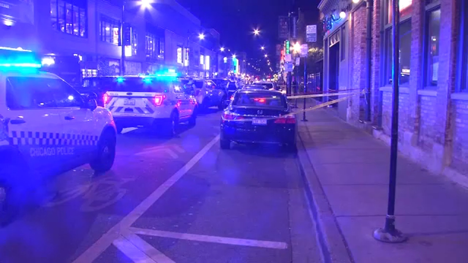 Chicago shooting: Man, 31, critically injured near Wrigley Field, CPD ...