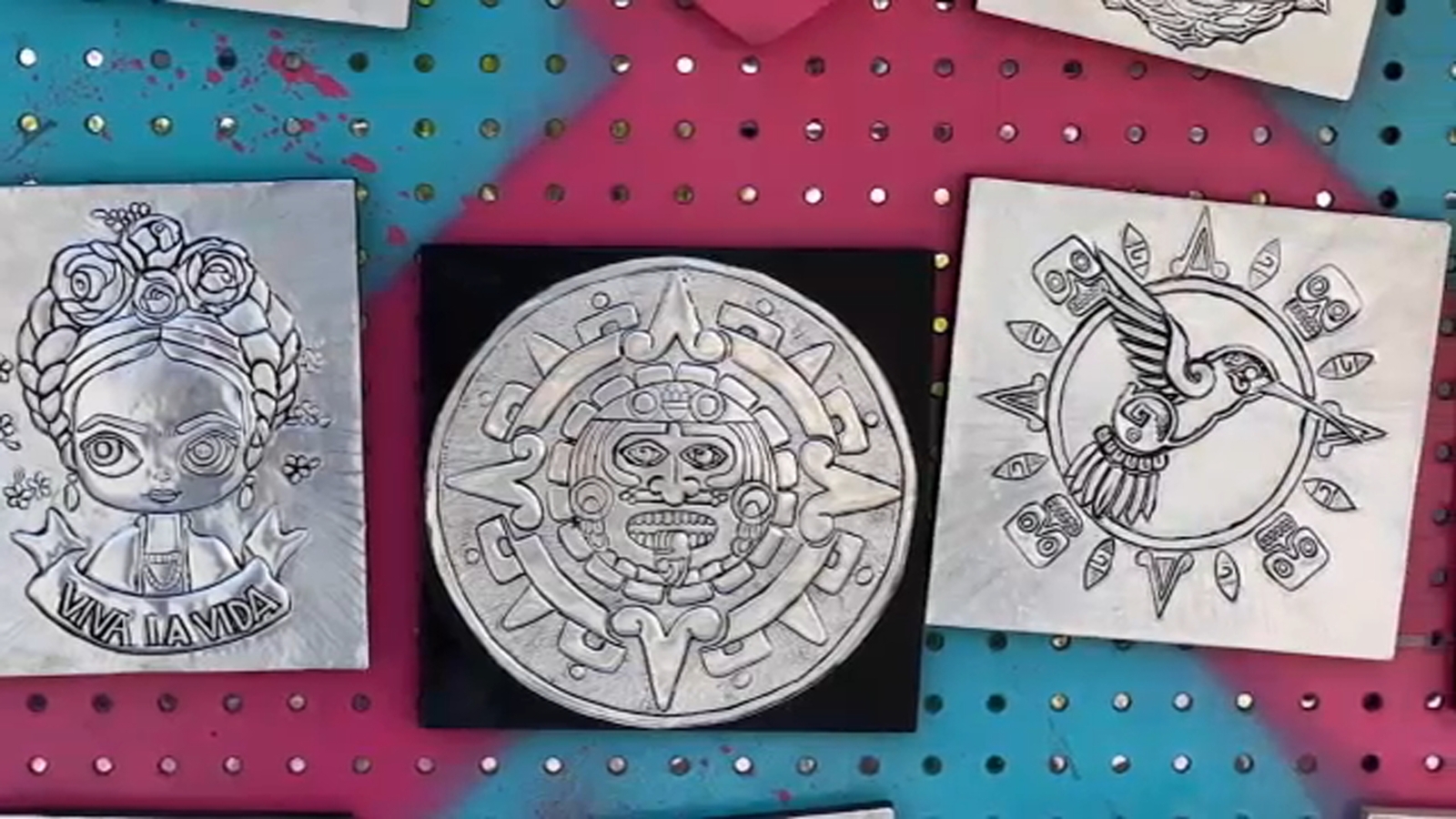 Pop-up Molcajete Dominguero on Olvera Street creates space for small ...