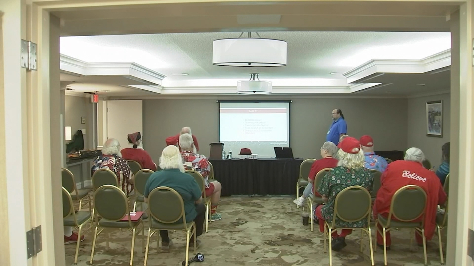 Santas get schooled on holiday fun at 11th annual Santa Gathering in ...