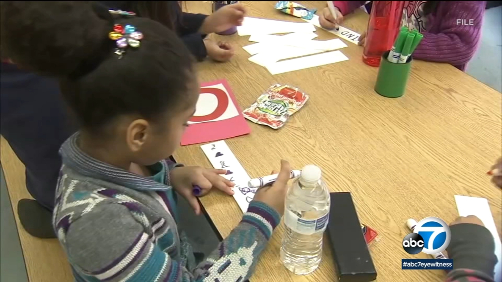 California: Gavin Newsom rechaza la ley de kindergarten obligatorio; no ...