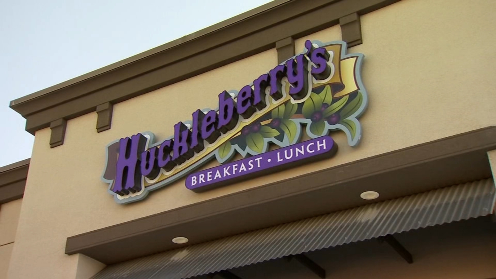 New Huckleberry's location opens in northwest Fresno - ABC30 Fresno
