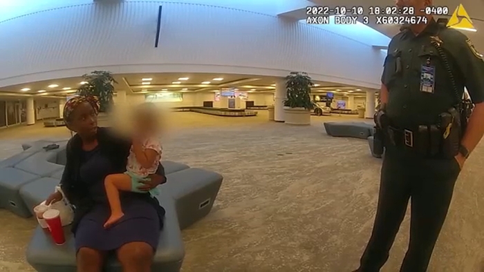 Child Left In Car - ABC7 Chicago