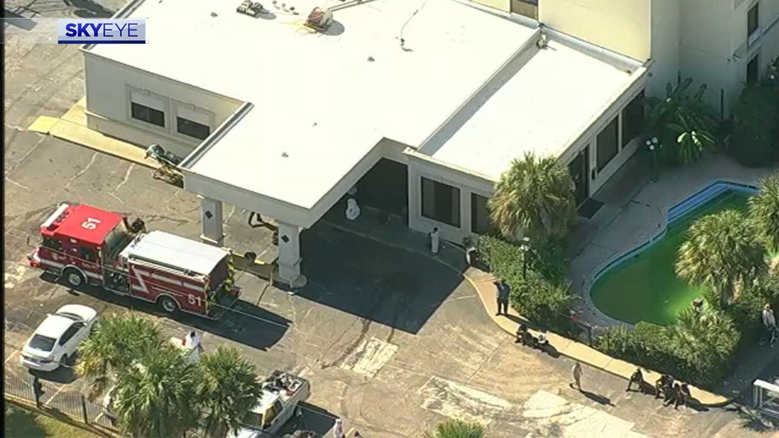 Houston firefighters working to put out hotel fire at 6060 Hooten Road ...