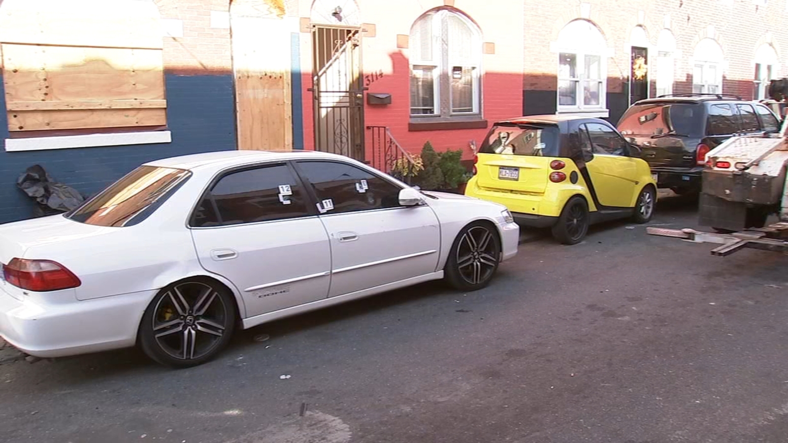 Philadelphia shooting: Man found shot inside car in Kensington dies at ...