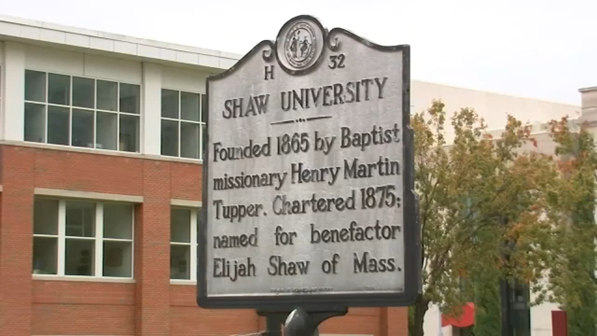 Harold Brown reinvents himself as the 'best one-armed barber in the ...