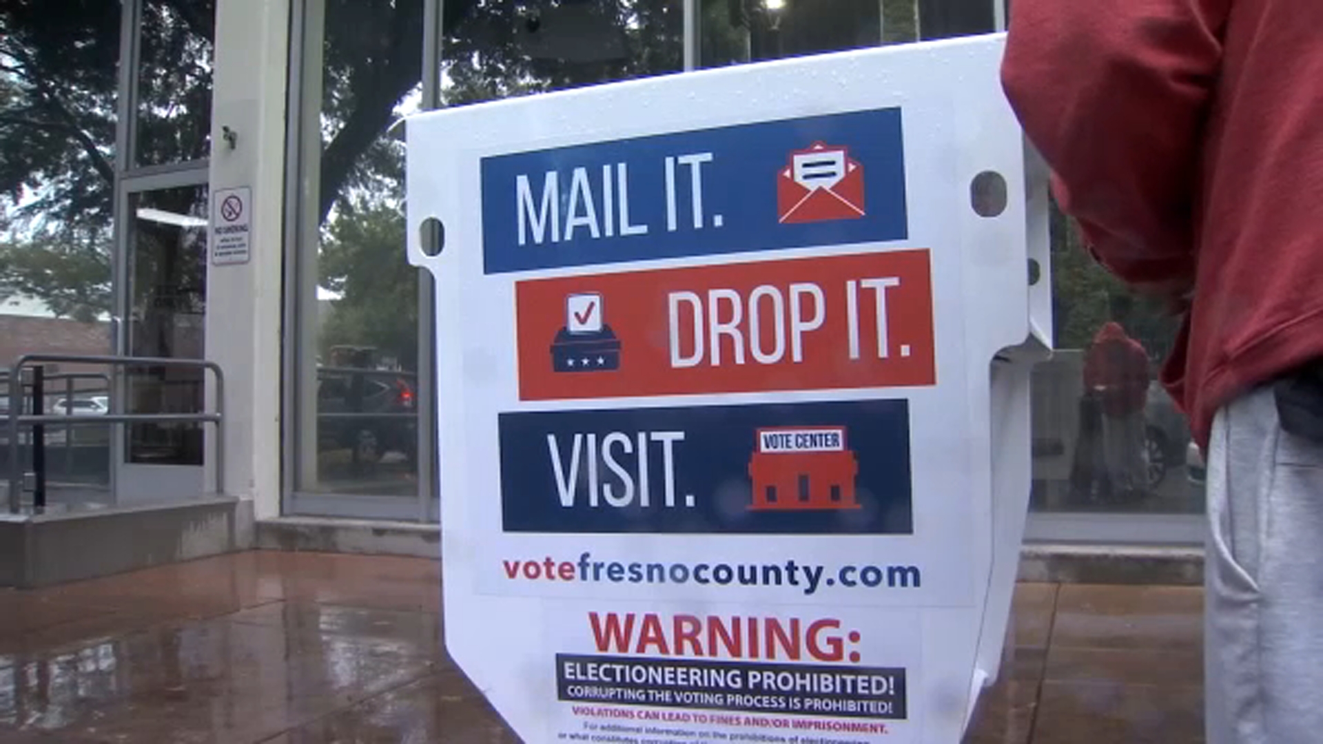 PHOTOS: Patriots tight end Rob Gronkowski poses with adorable kittens ...