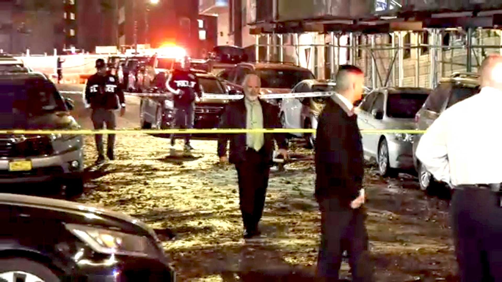 NYC crime: 2 men shot and injured in Mount Hope, Bronx - ABC7 New York