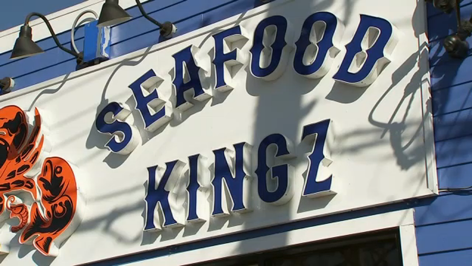 Rally held in support of City Island restaurant that received racist ...