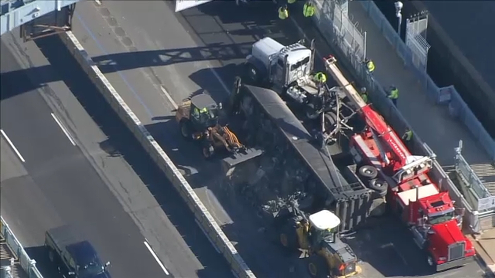 Ben Franklin Bridge accident: Eastbound lanes reopens after trailer ...