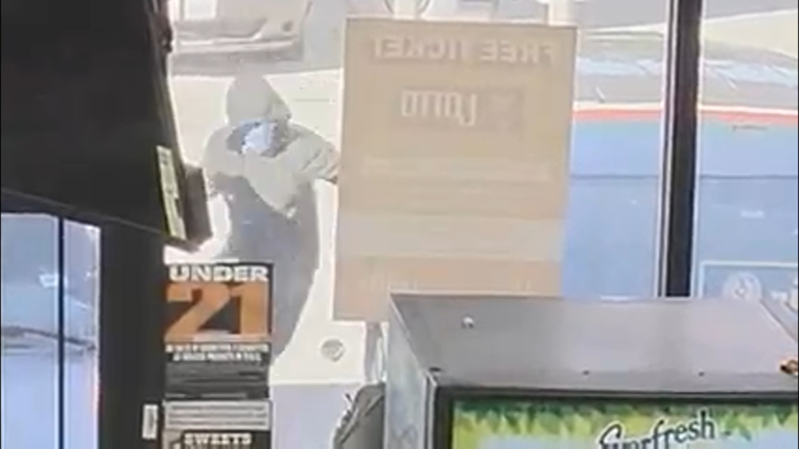 Houston ATM robbery: Masked man robs technician outside store in 9400 ...