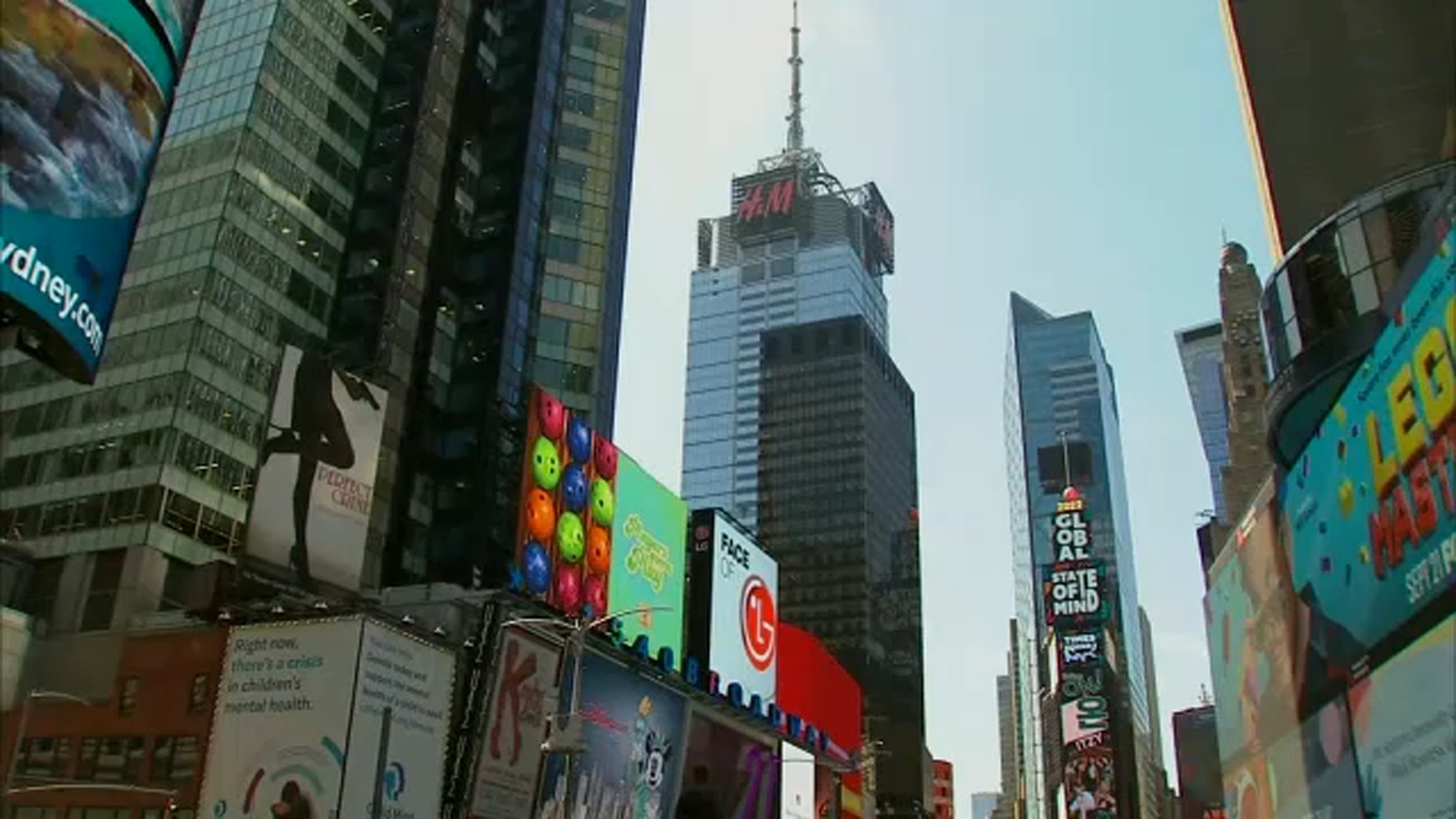 NY's controversial conceal carry law, that banned guns in Times Square ...