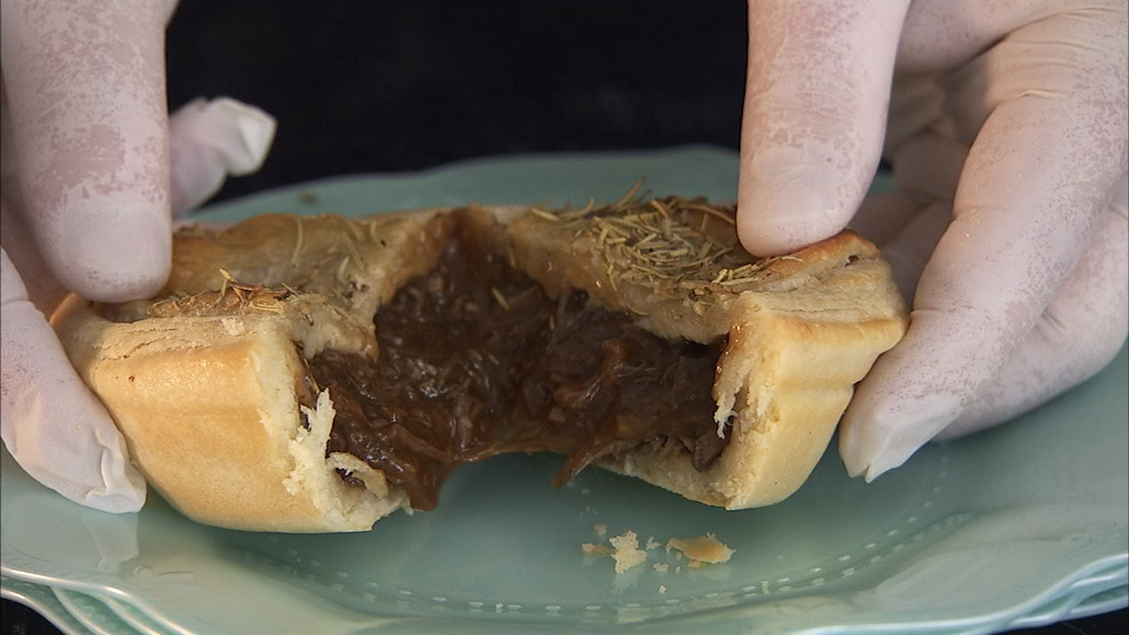 True Blue Bakery offers a taste of Australia in Philly - 6abc Philadelphia